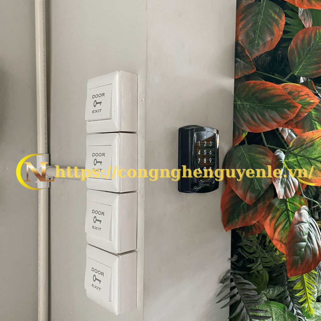 Nút nhấn exit - Thiết Bị Công nghệ Nguyễn Lê